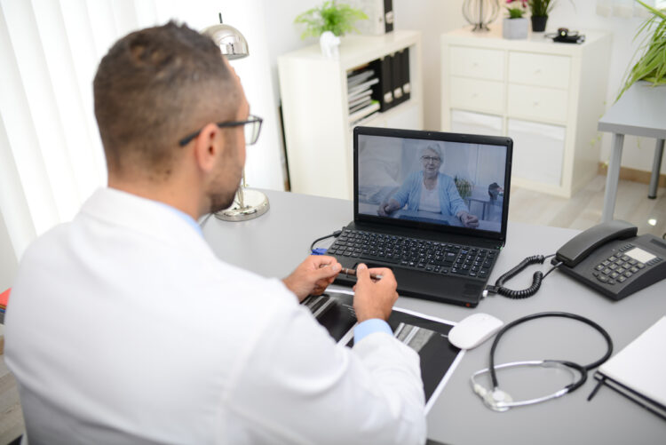 Remote Patient Monitoring and Telehealth: 3 Major Differences